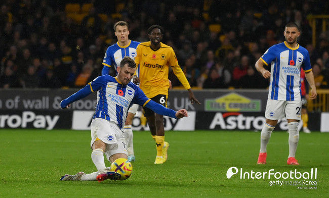 [EPL 리뷰] '황희찬 68분' 울버햄튼, 브라이튼에 2-3 패...여전히 강등권