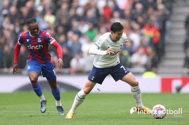[EPL 리뷰] '손흥민 침묵' 토트넘, '케인 결승골' 힘입어 팰리스 1-0 격파...'4G 무승 탈출→6위 도약 성공!'