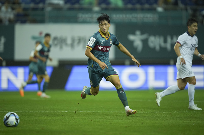 [오피셜] ‘U-20 월드컵 4강 주역' 대전하나 배준호, 잉글랜드 스토크시티 이적