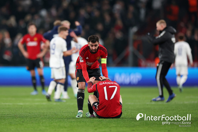 '골 넣으면 오히려 진다?' 득점 1위인데 웃질 못하네...리그에선 0골 맨유 FW, UCL에선 5골 폭발
