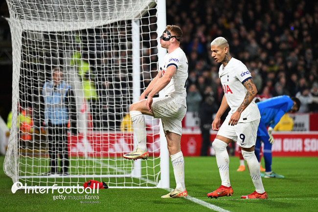 [PL-STAR] 측면에 둬도, 중앙에 배치해도 '왜 다 잘하는데!'...토트넘 복덩이, 1G 1AS로 승리 견인