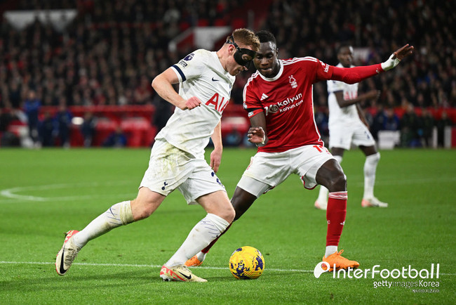 [PL-STAR] 측면에 둬도, 중앙에 배치해도 '왜 다 잘하는데!'...토트넘 복덩이, 1G 1AS로 승리 견인