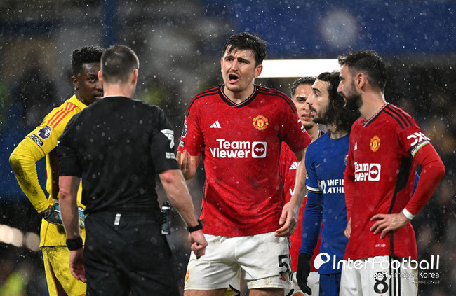 ‘퍼기타임’ 똑같이 당하는 맨유, 추가시간 8실점→역대 최다... 집중력 개선 必