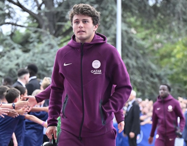 [리그앙 STAR] '축신이 여기 있었네' PSG 04년생 MF, 2G 4도움...1000억 주고 데려온 이유 증명