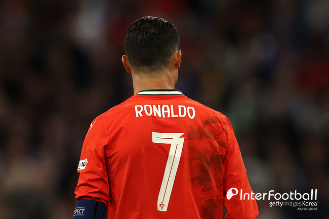 [A매치 리뷰] 호날두 역전골! 141번째 득점...포르투갈, 헝가리에 3-2 역전승! 조 1위로