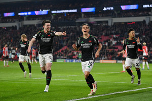 결정력 미쳤다! 아스널, PSV 원정서 7-1 대승…UCL 8강 진출 청신호